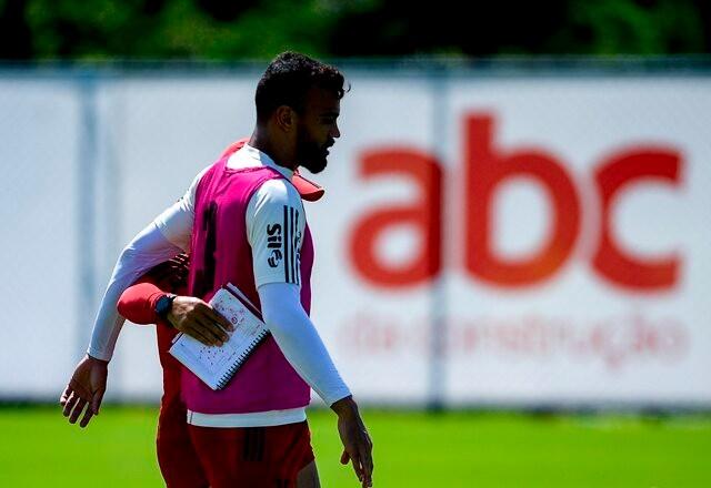 Flamengo provoca Vasco com mensagem subliminar em fotos: "ABC" - SBT Sports